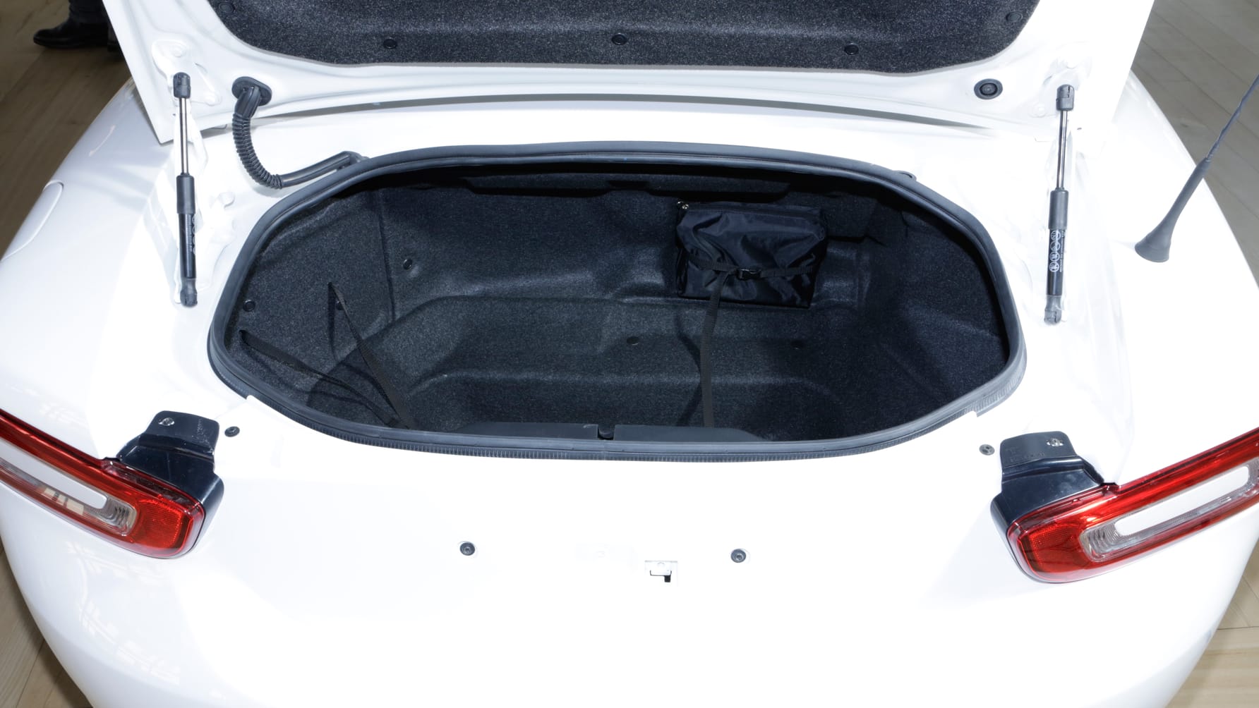 First drive: the turbocharged Fiat 124 Spider Reviews 2025 | Top Gear