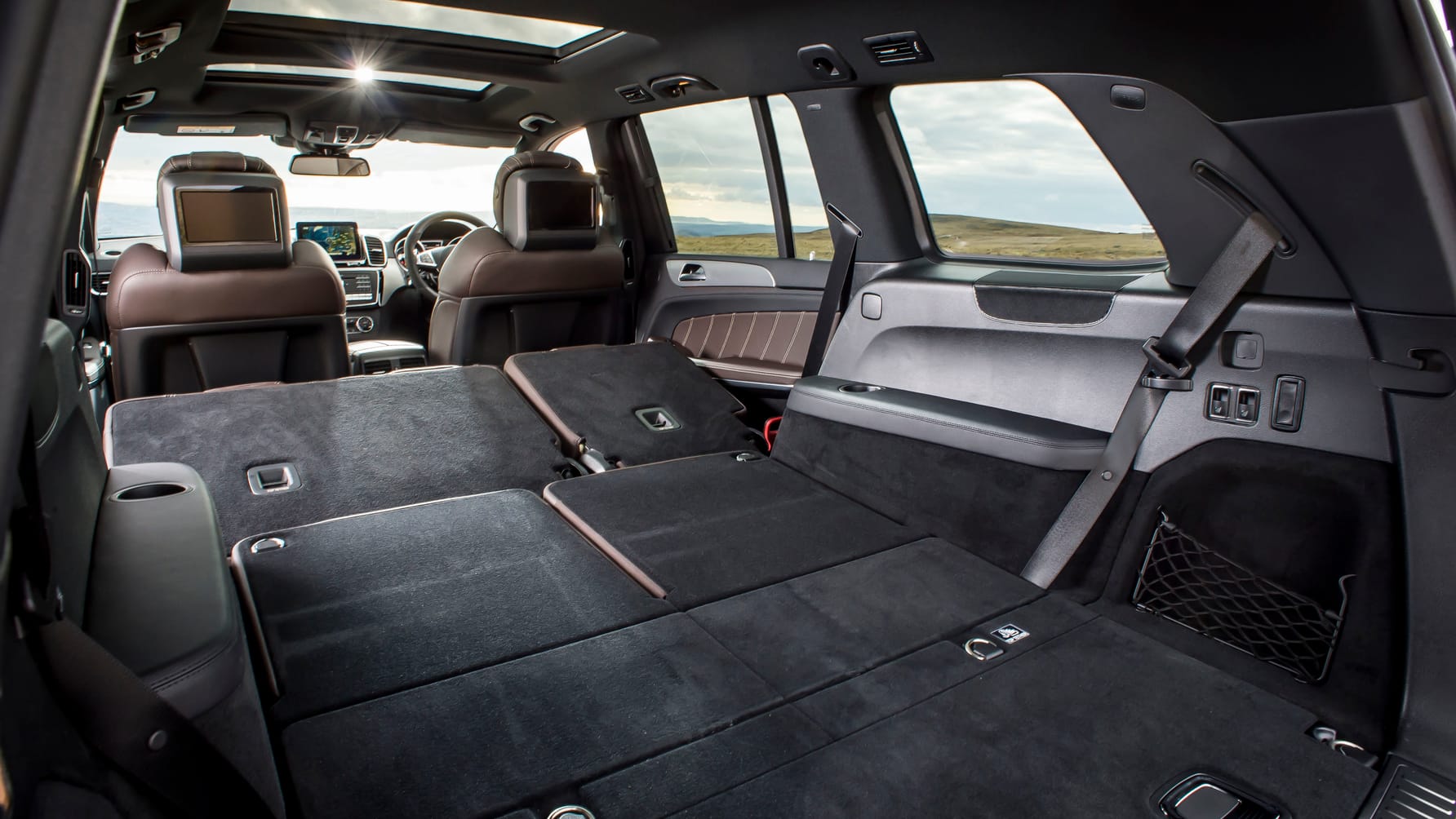 Review: the gargantuan Mercedes-AMG GLS 63 Reviews 2025 | Top Gear