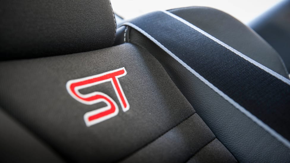 Review: the Ford Fiesta ST200 Reviews 2025 | Top Gear