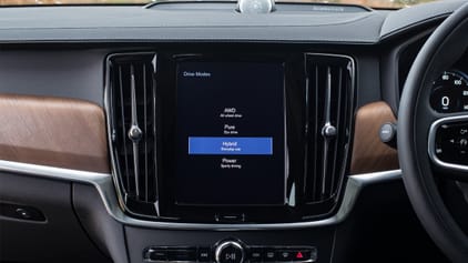 Volvo V90 T8 Twin Engine review: PHEV wagon tested Reviews 2026 | Top Gear