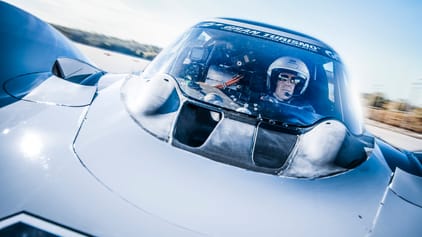 Volkswagen I.D R review: mad, 670bhp EV racer tested Reviews 2025 | Top ...