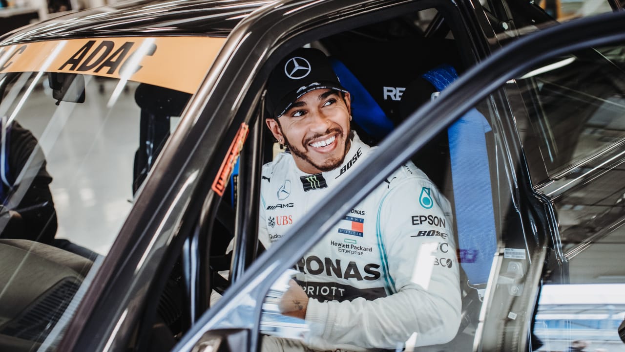 How good does a Mercedes 190E racecar feel today? Reviews 2025 | Top Gear