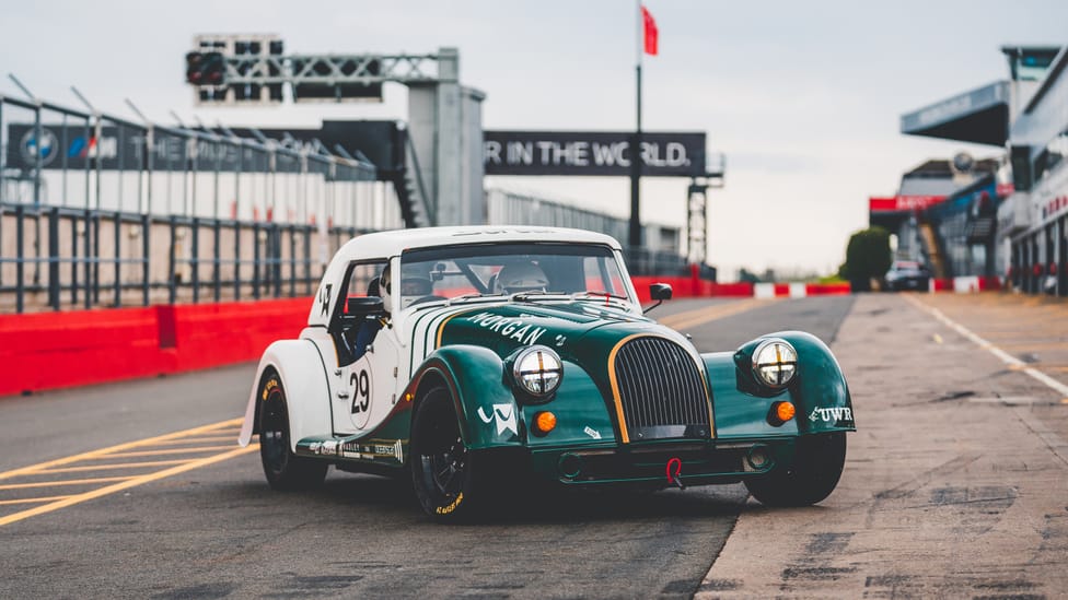 Morgan Plus Four racecar review: a new clubsport hero Reviews 2025 ...