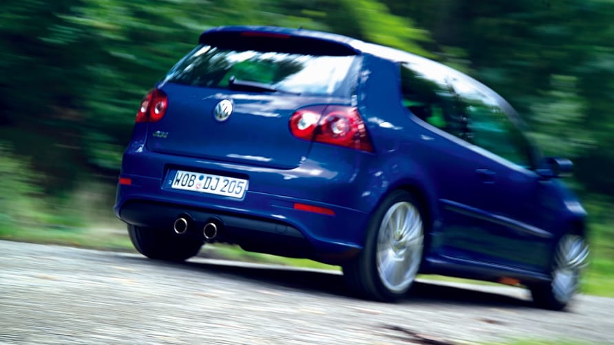 Retro review: the Mk5 Volkswagen Golf R32 Reviews 2026 | Top Gear