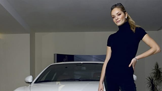 Miss World vs Maserati | Top Gear