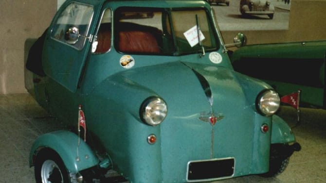 Nine weird in-car seating arrangements