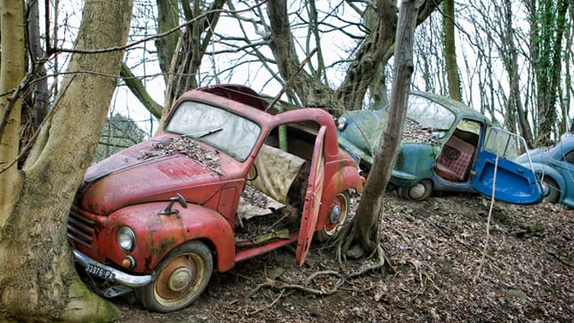 Classic gallery: the ultimate car graveyard