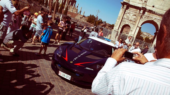 TG rides along with the Carabinieri | Top Gear