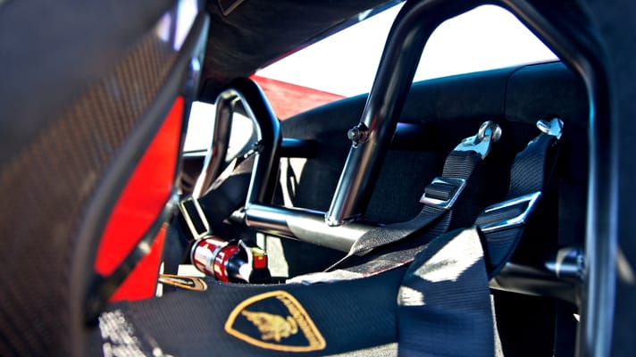 Top Gear drives the Lambo Gallardo STS | Top Gear