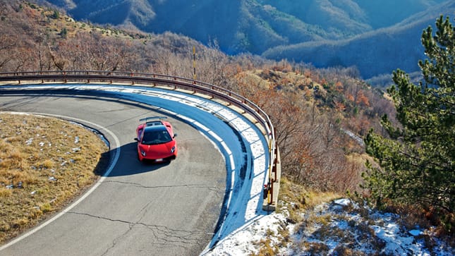 Top Gear drives the Lambo Gallardo STS | Top Gear