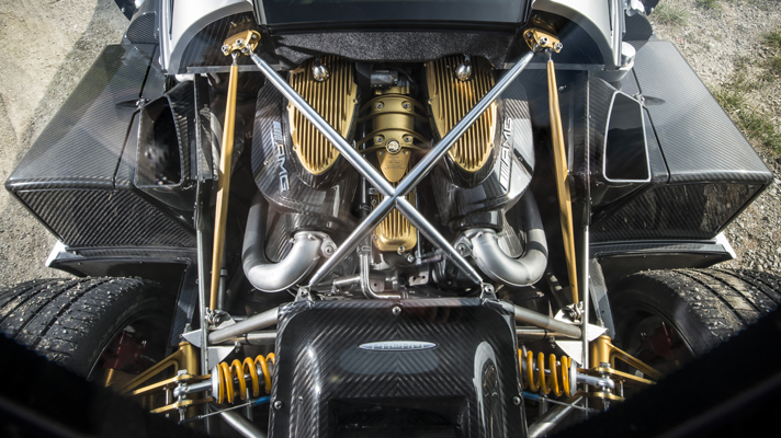 Pagani Huayra Engine Wallpaper