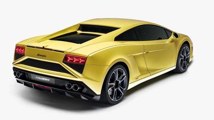Lamborghini unveils facelifted Gallardo | Top Gear