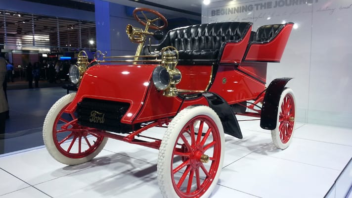 The Detroit Motor Show in 140 characters | Top Gear