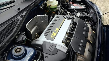 Hammond drives the icons: Renault Clio Williams | Top Gear