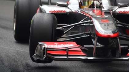 Lewis Hamilton vs Ayrton Senna: who would win? | Top Gear