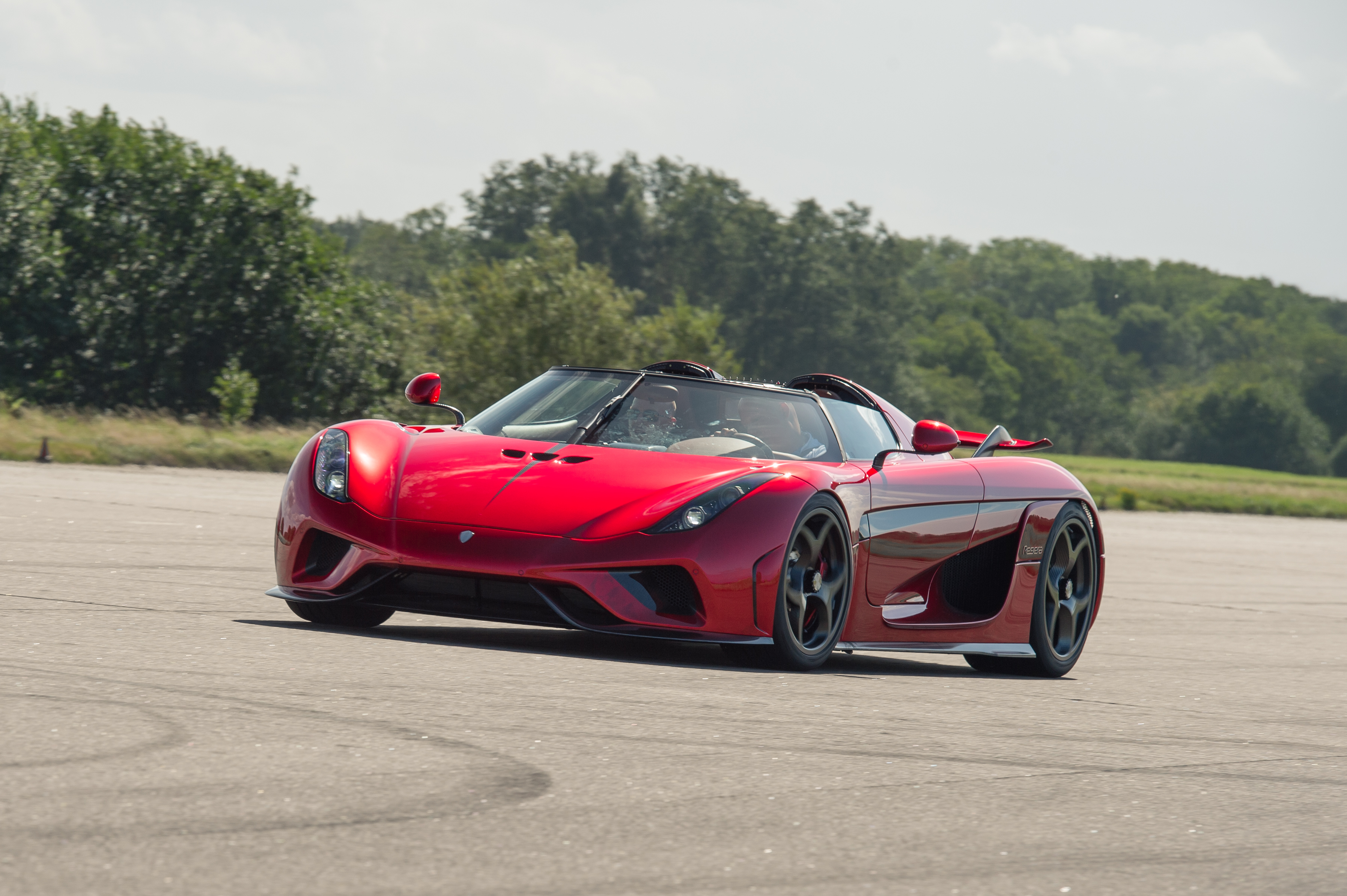 World exclusive drive: Koenigsegg Regera | Top Gear