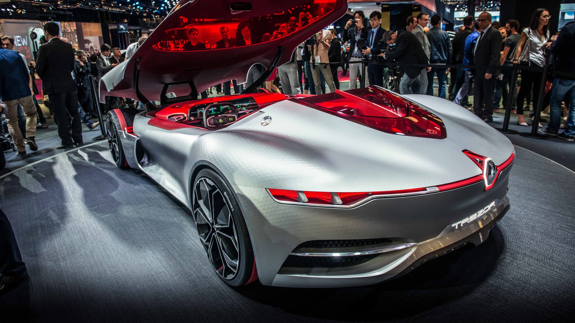 This is Renault's astonishing Trezor concept car | Top Gear