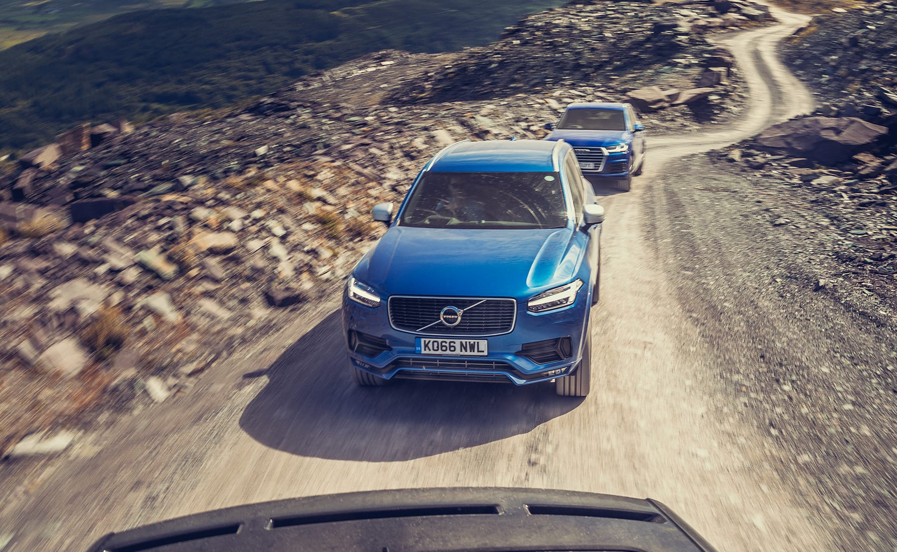 Land Rover Discovery vs Audi Q7 vs Volvo XC90 | Top Gear