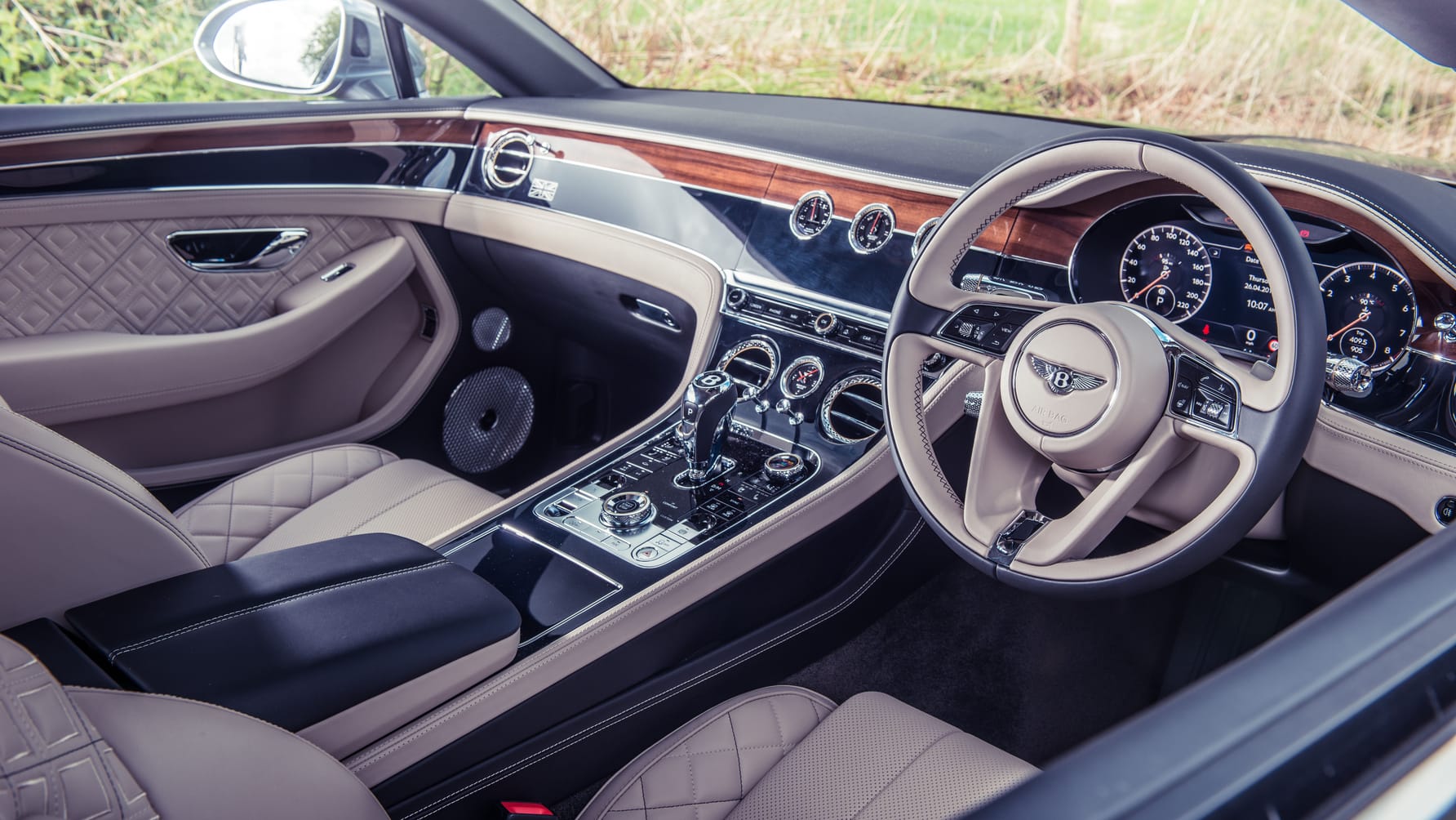 Bentley Continental GT vs Mercedes-AMG S63 Coupe | Top Gear