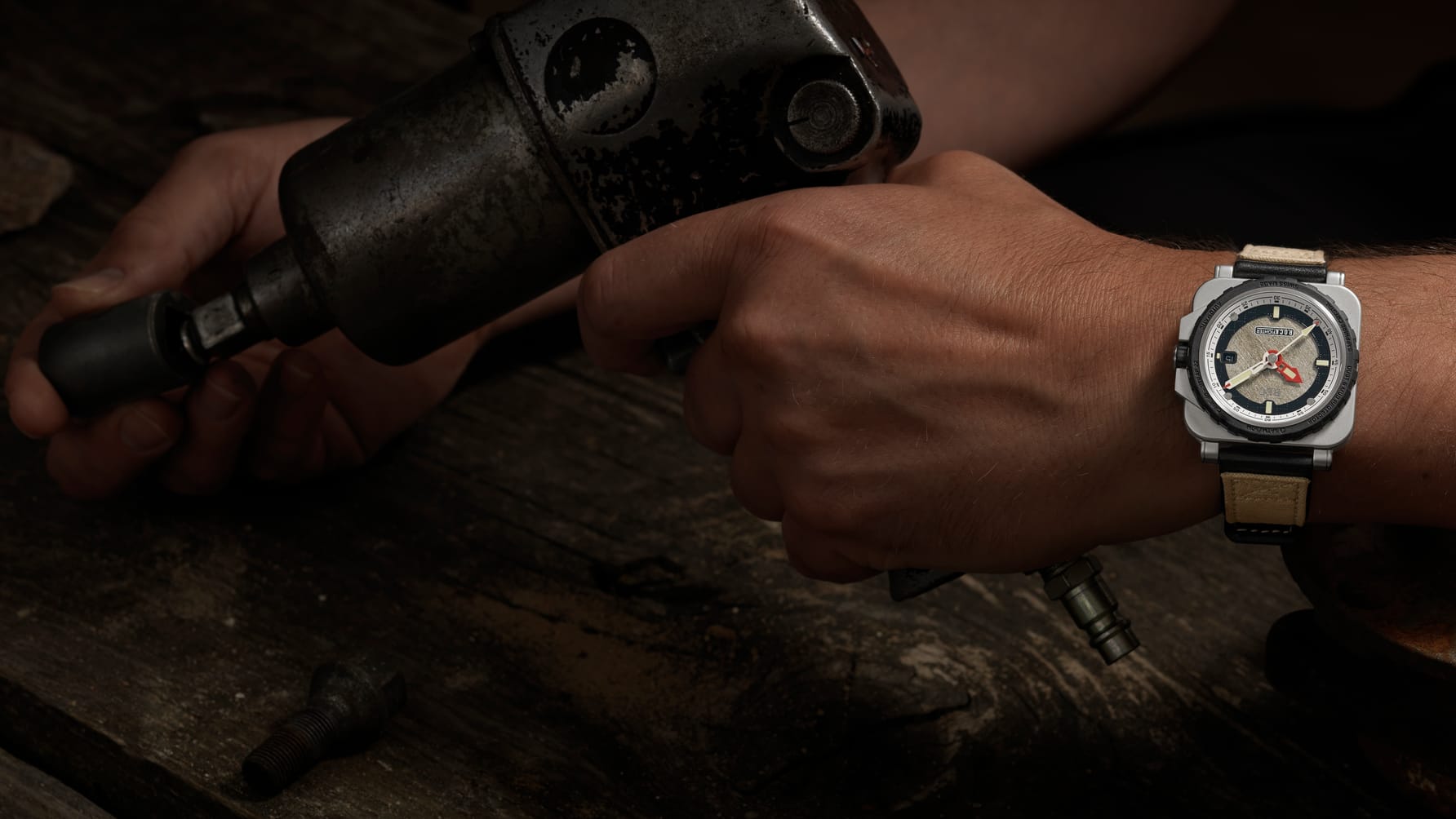 Introducing the exquisite watch collection crafted from Land Rover ...