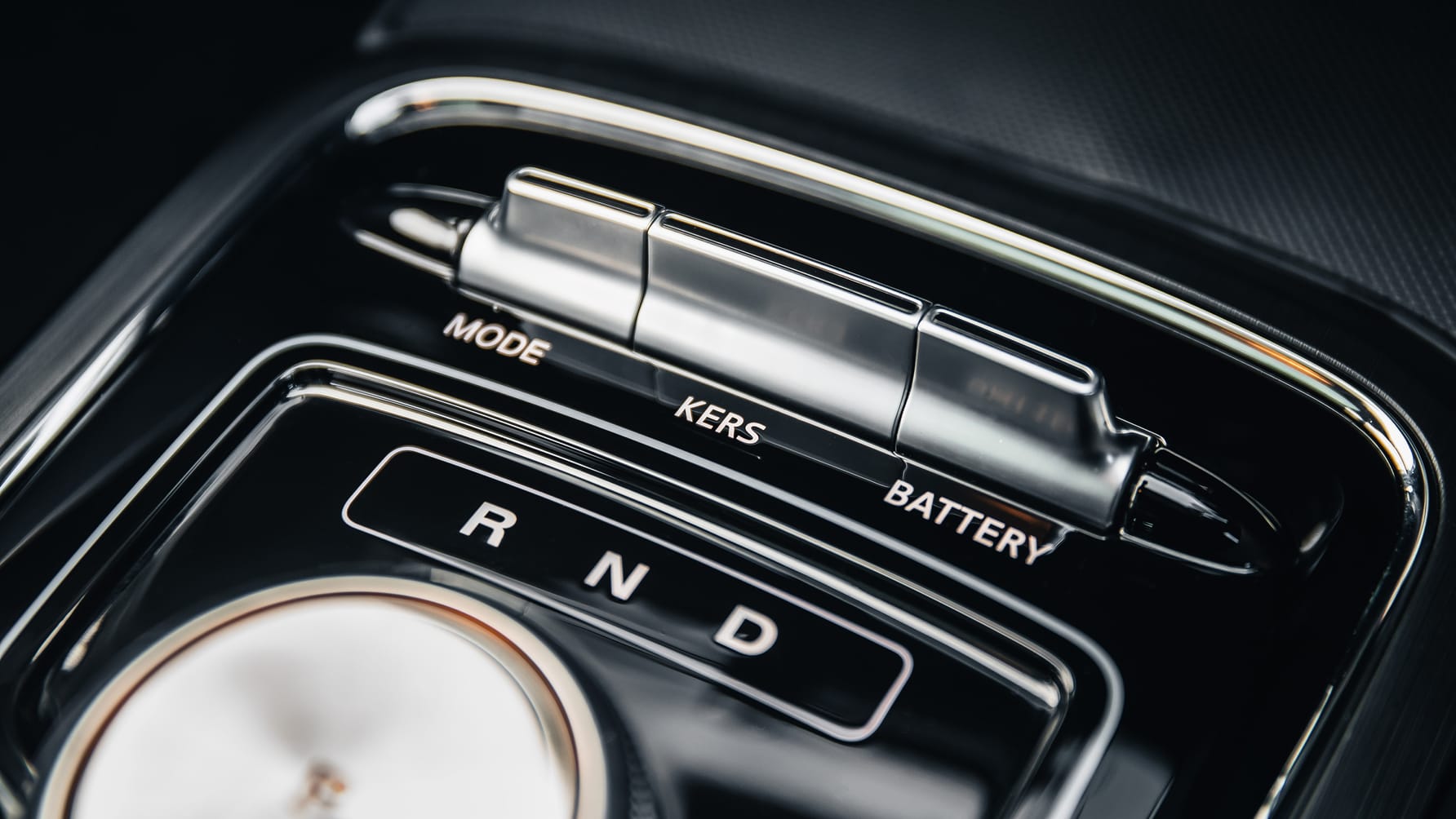 Electric SUV test: Peugeot e-2008 vs MG ZS EV vs Kia Soul EV | Top Gear