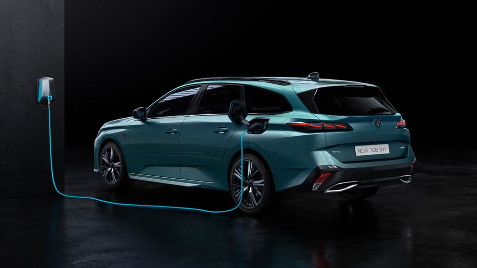 This is the new Peugeot 308 SW estate | Top Gear