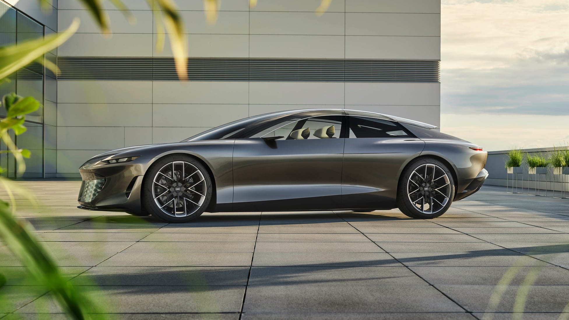 The Audi grandsphere concept is a “private jet for the road” | Top Gear