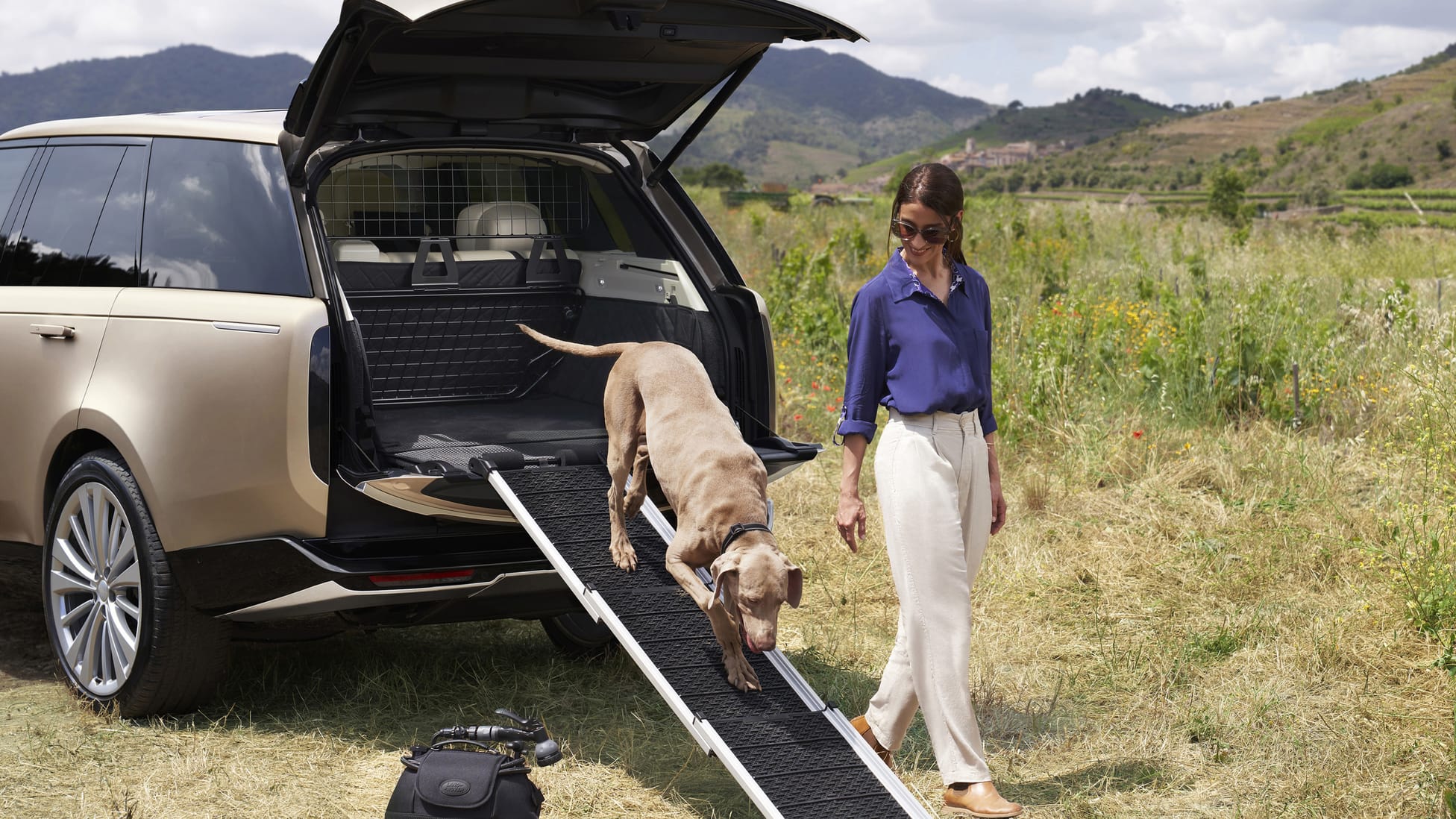 This is the brand new, fifth-generation Range Rover | Top Gear