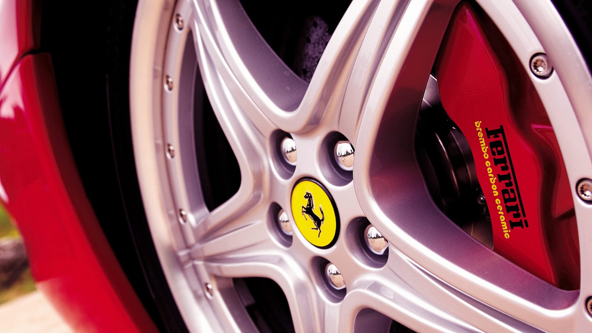 From the archives: the Ferrari 575 Superamerica | Top Gear