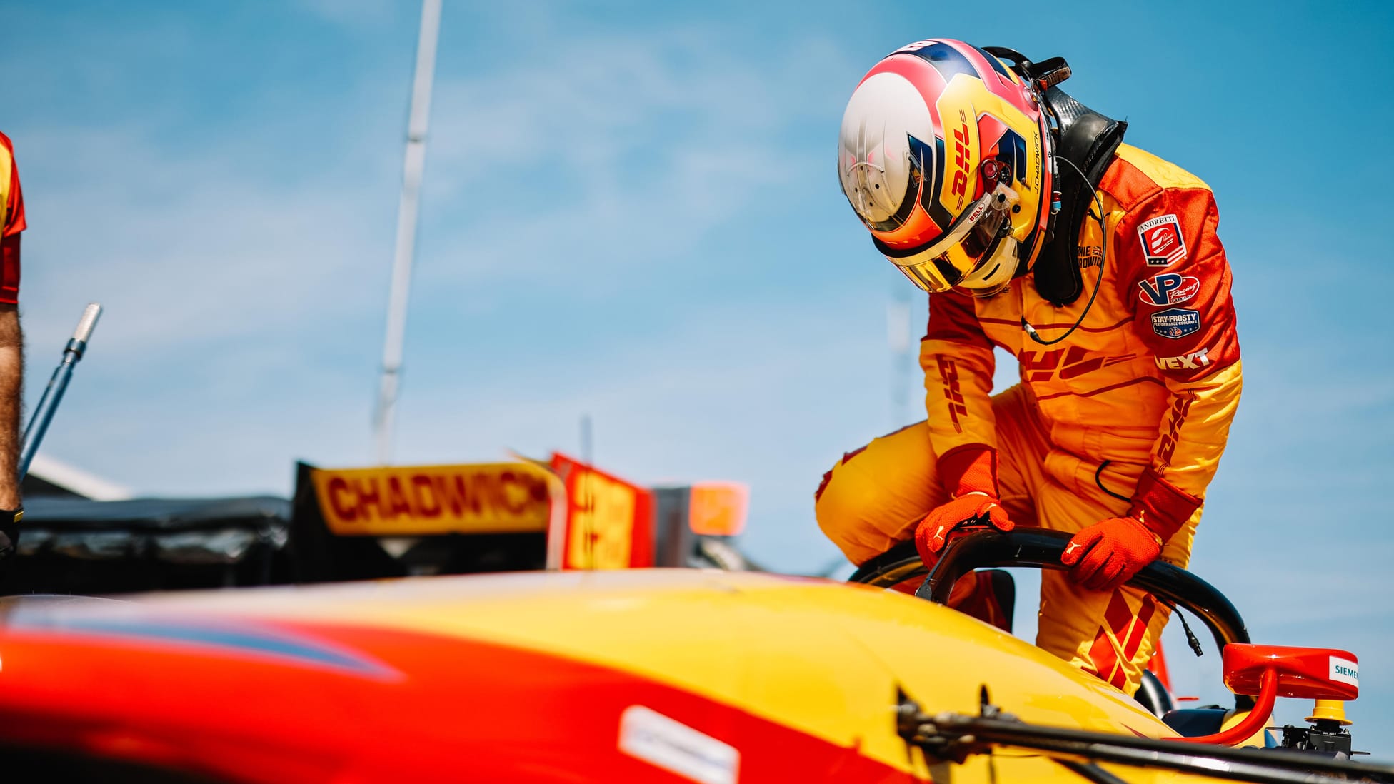 Jamie Chadwick loving “brutal” Indy NXT series | Top Gear