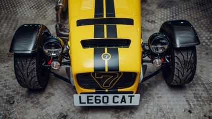 Listen now: fastest ever Caterham screams down the Catesby Tunnel | Top ...