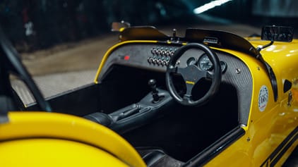 Listen now: fastest ever Caterham screams down the Catesby Tunnel | Top ...
