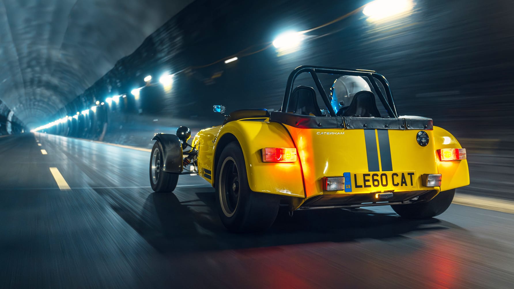 Listen now: fastest ever Caterham screams down the Catesby Tunnel | Top ...