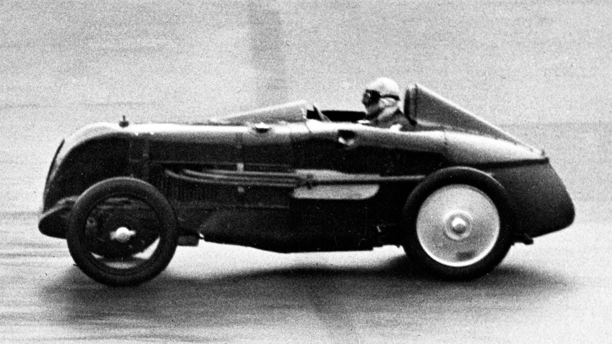 The MG EXE181 concept pays homage to the EX181 Land Speed car of 1957 ...