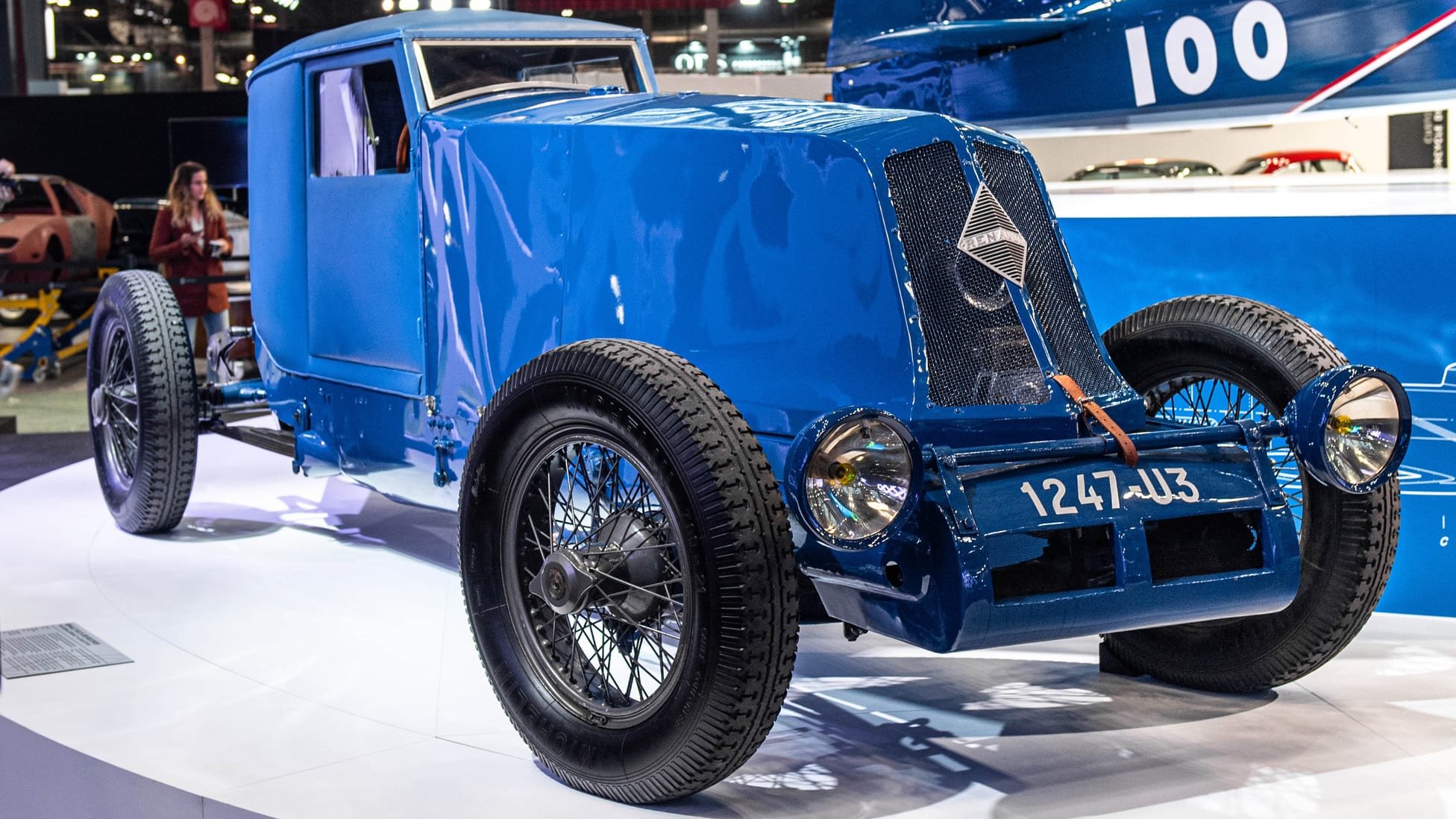 Wow! The wild Renault Filante Record 2025 is here to smash world ...