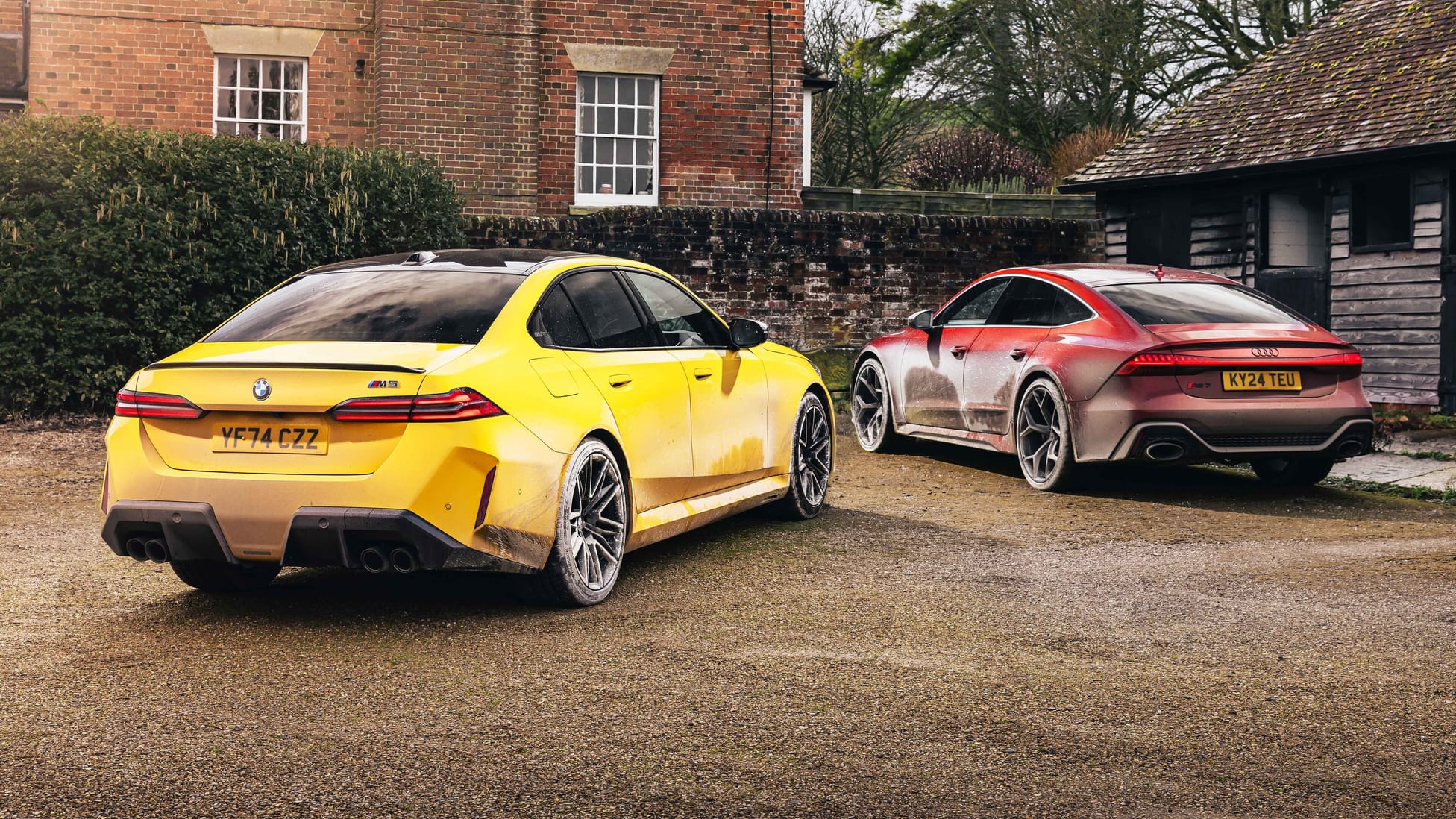 Head-to-head: BMW M5 vs Audi RS7 Performance | Top Gear