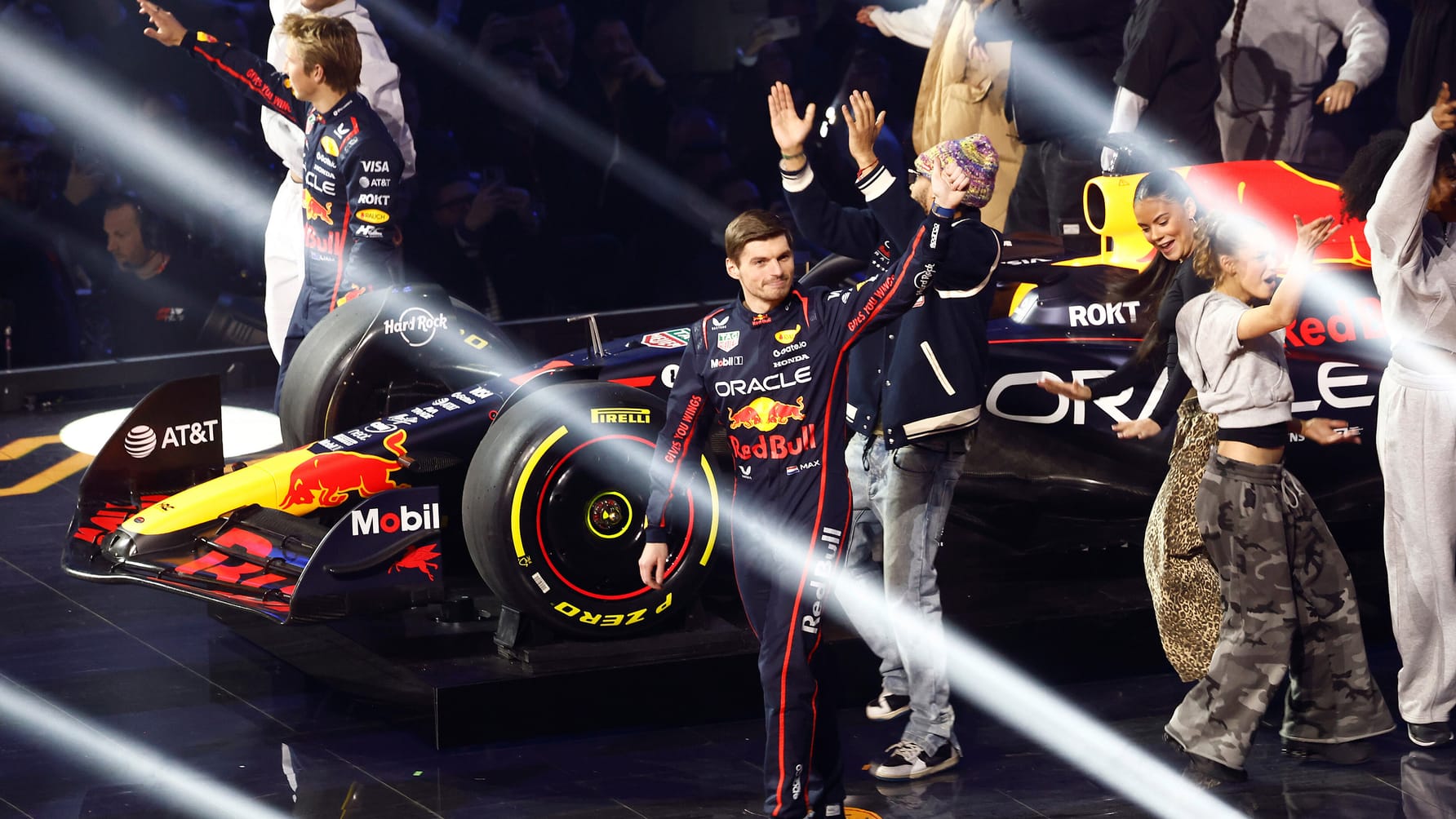 What really happened at Formula One's big glitzy launch party? | Top Gear