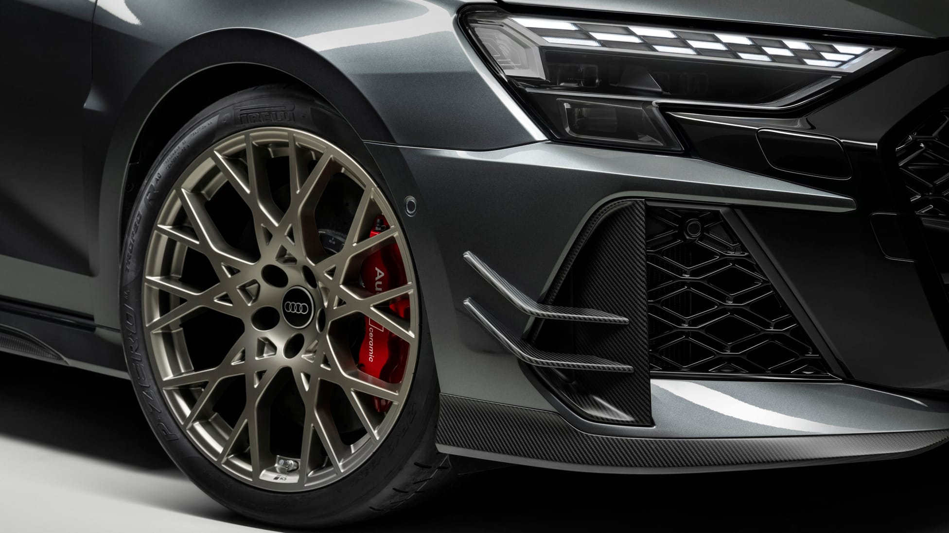 The new Audi RS3 ‘competition limited’ is a *very* expensive hot hatch ...