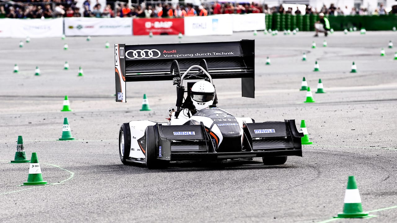Photo of the day: now that's a proper rear wing | Top Gear
