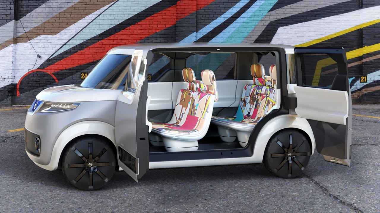 Say cheese! This is Nissan's selfie-friendly Tokyo concept | Top Gear