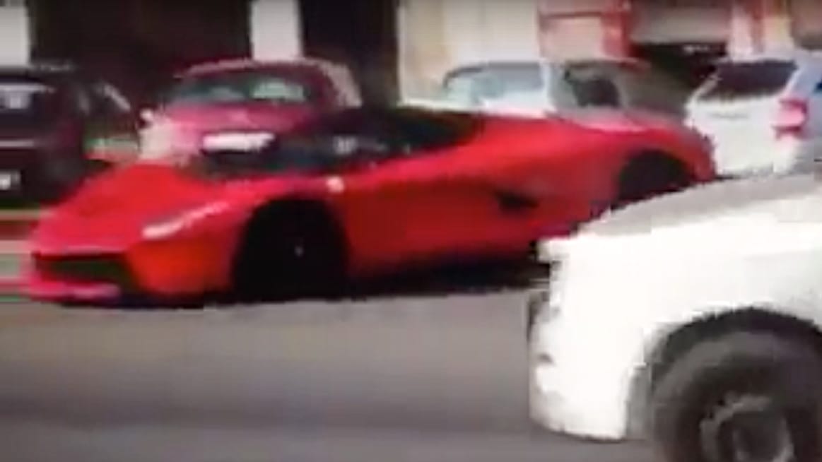 Video: watch a £1 million LaFerrari crash on the street in Hungary ...
