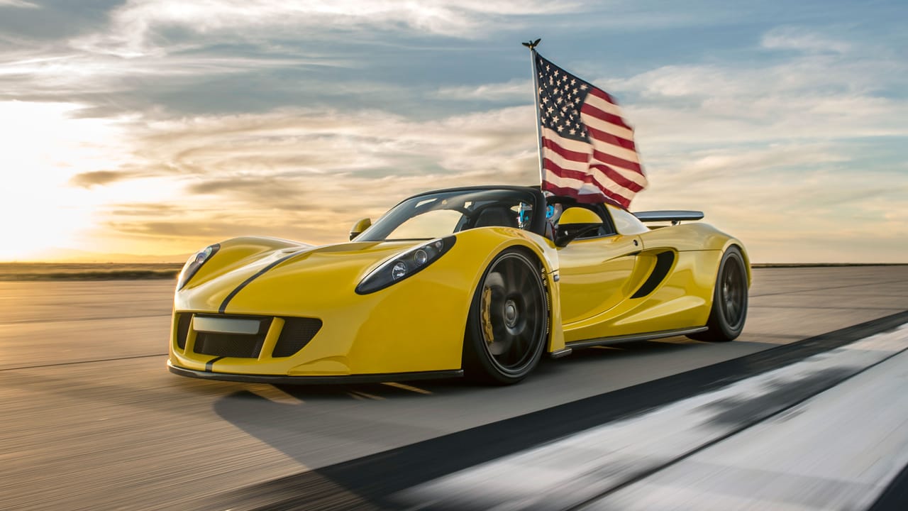 Watch: Venom GT Spyder hits record 265.6mph | Top Gear