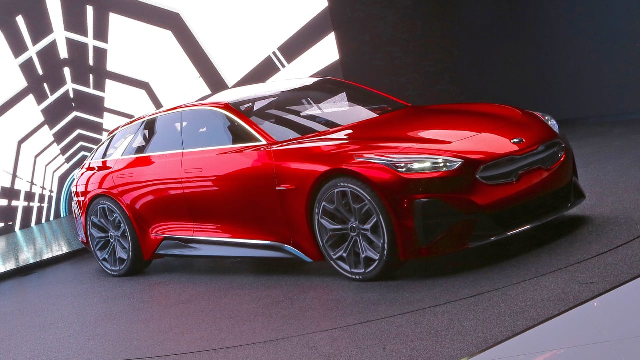 Kia reveals stunning shooting brake concept | Top Gear