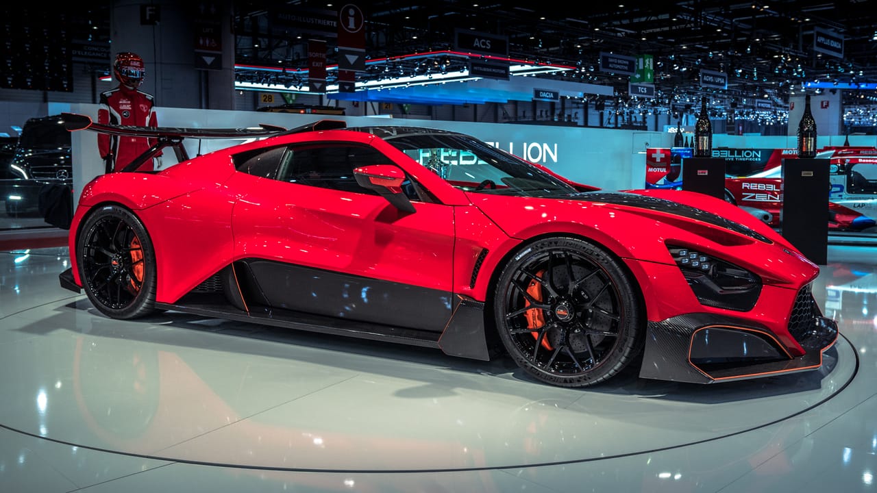 The new Zenvo TSR-S has a very trick rear wing | Top Gear
