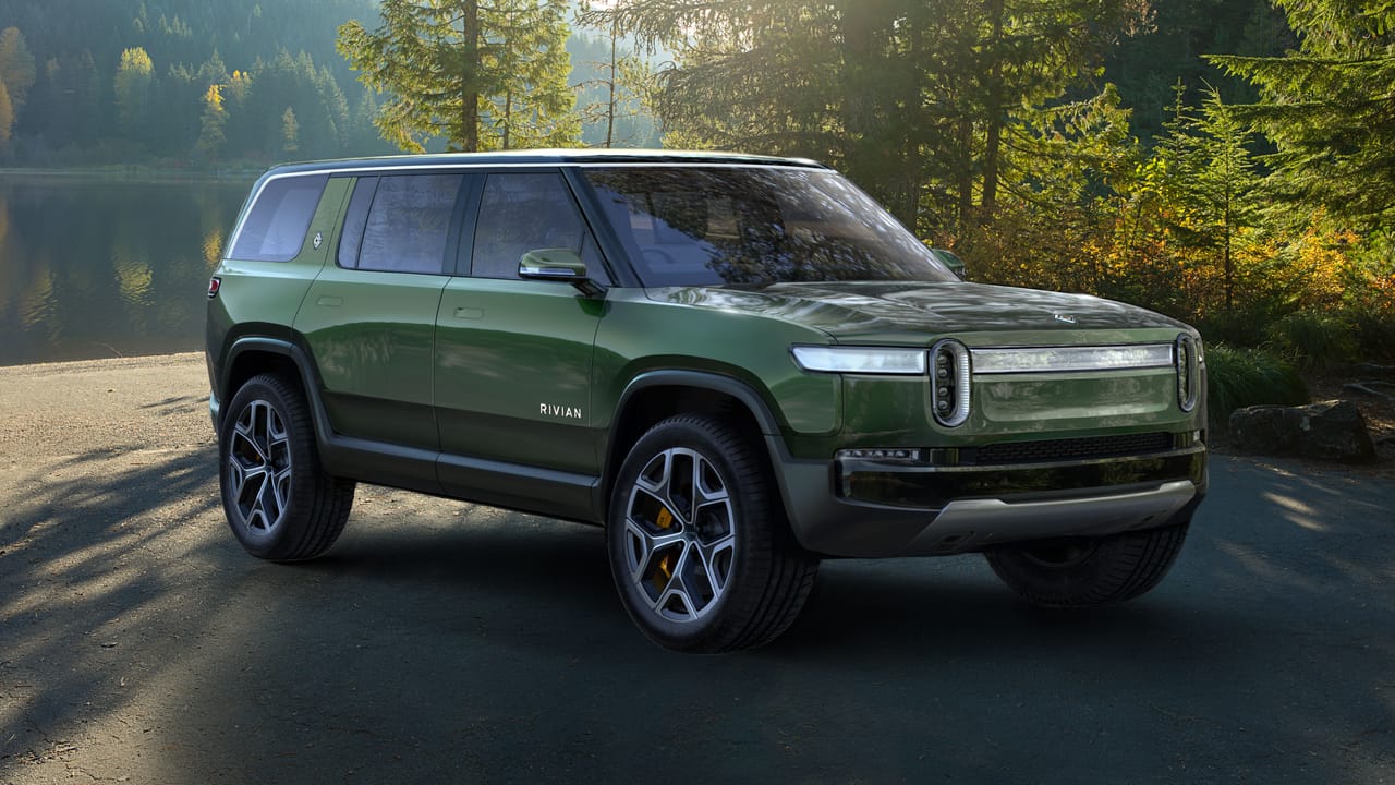 This is Rivian’s new electric seven-seat SUV | Top Gear