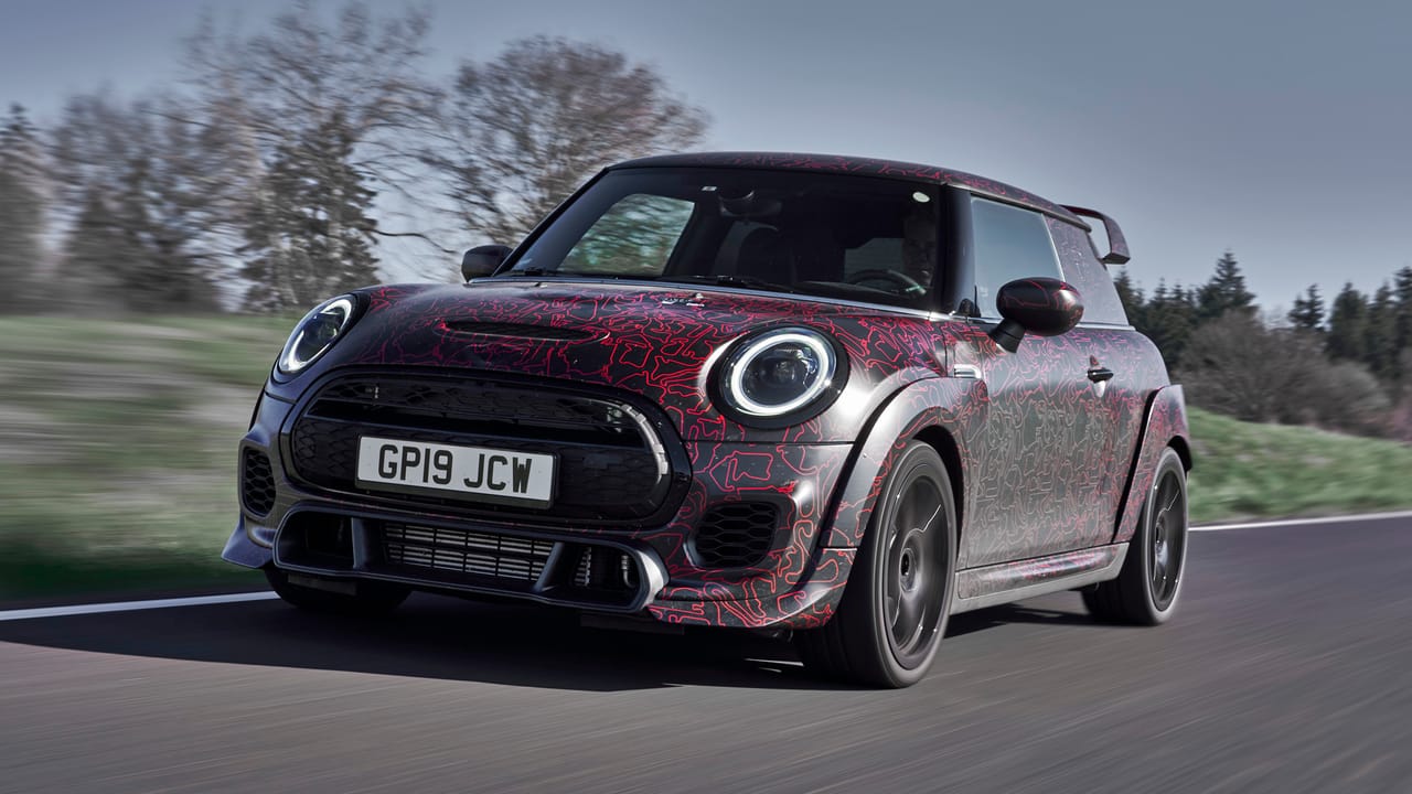 The new Mini GP is a 300bhp, paddleshifting hot hatch | Top Gear