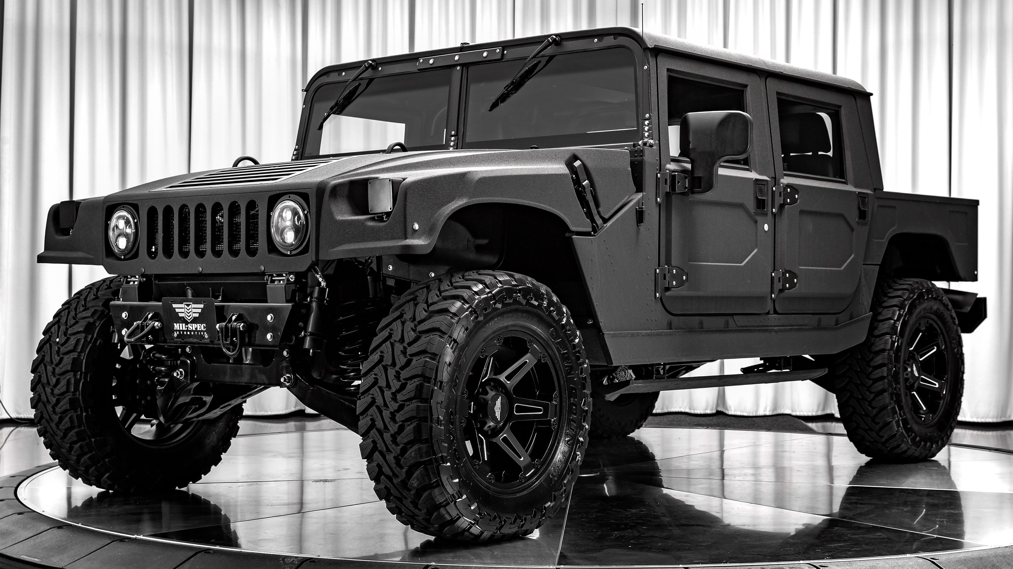 H1 Black On Black