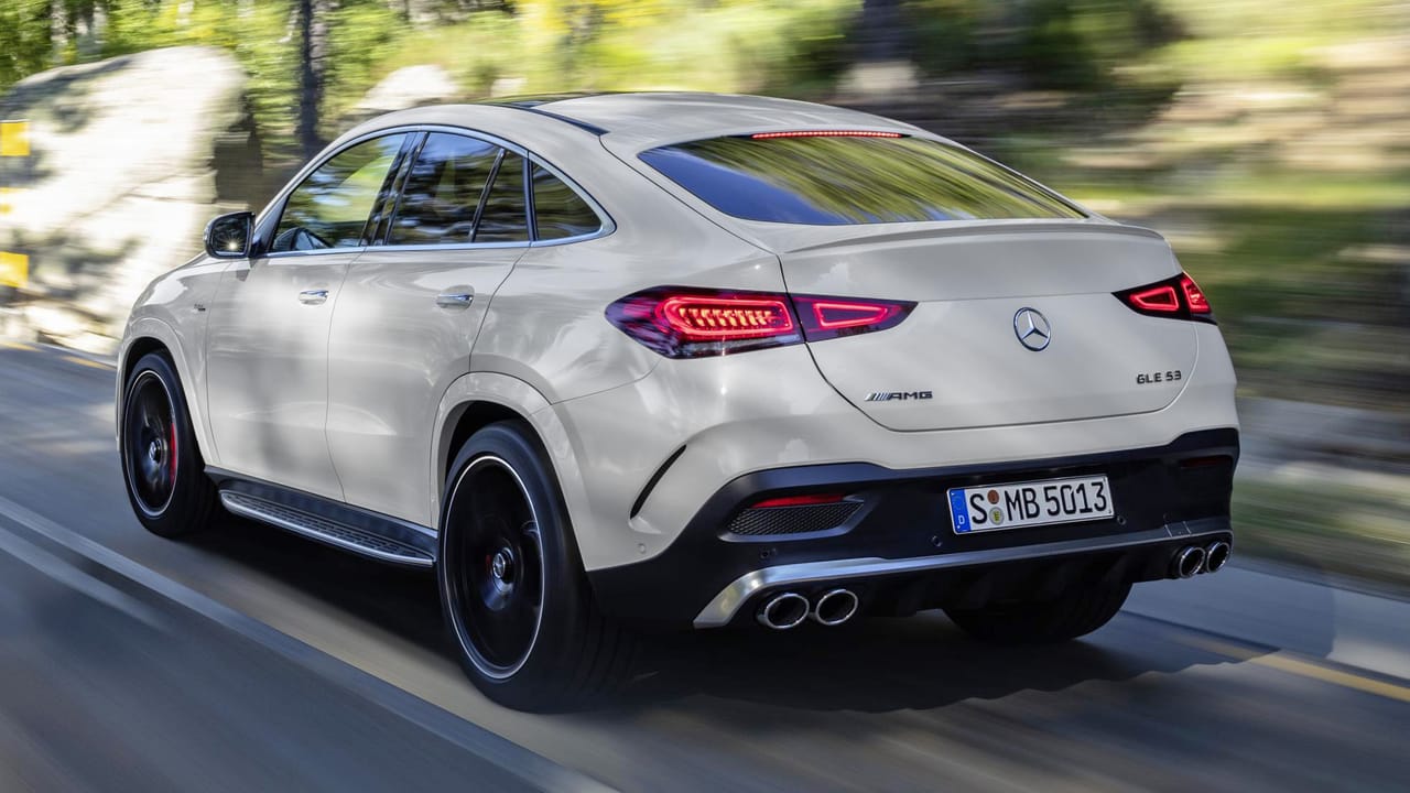 Mercedes has chopped the tail off the GLE | Top Gear