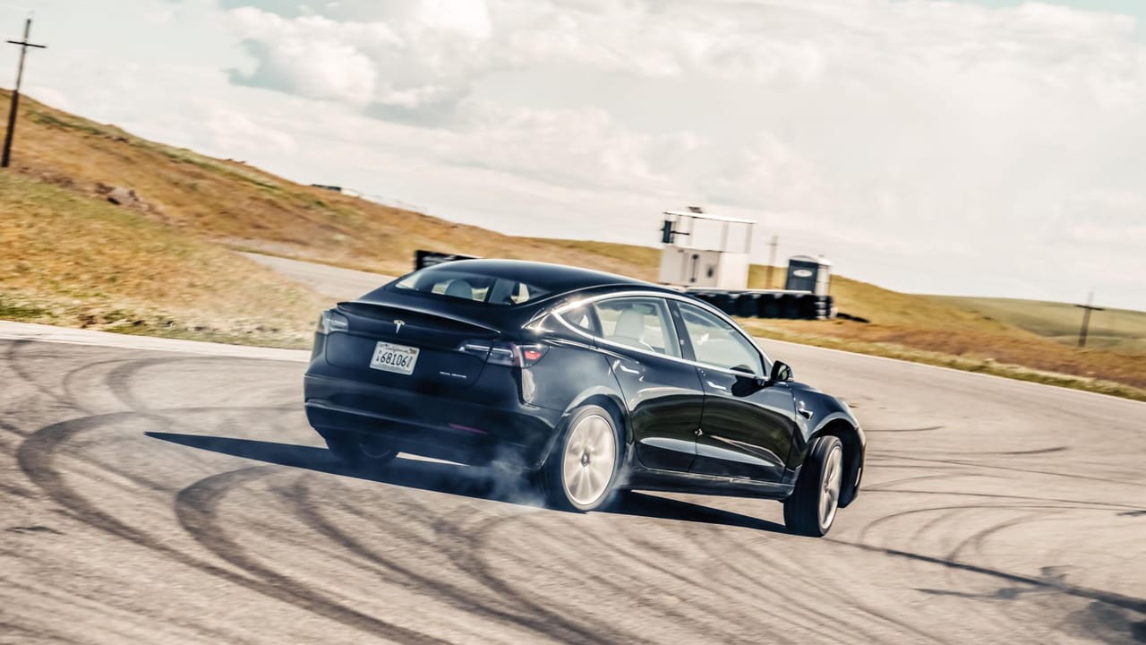 You can now watch Netflix on your Tesla's big screen | Top Gear