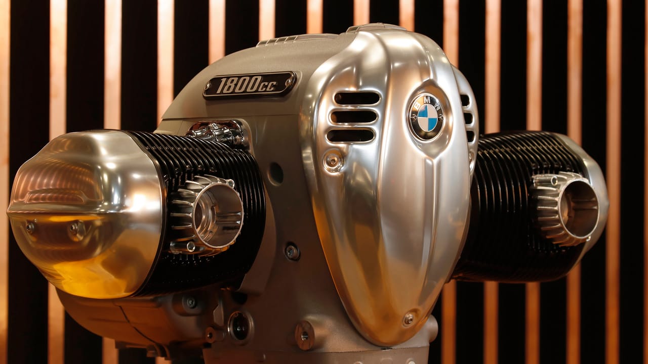BMW’s new boxer engine looks absolutely spiffing | Top Gear